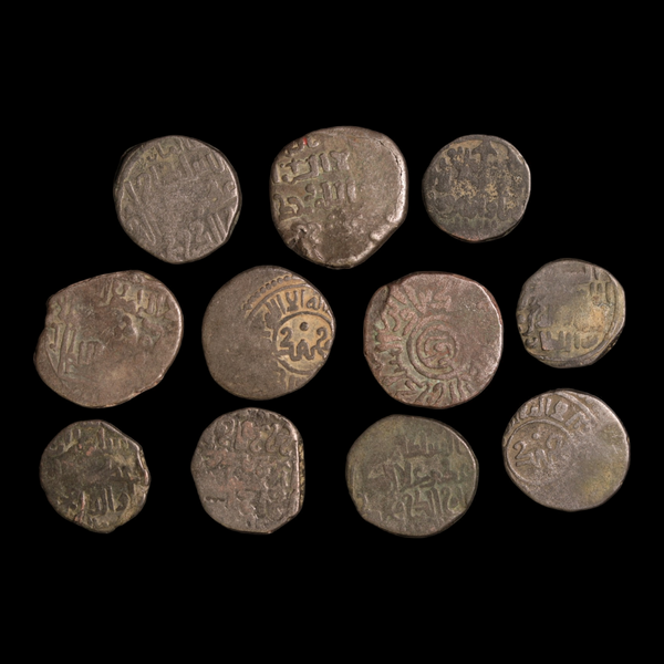 Bulk Lot of Indian and Islamic Billon Coins - c. 400 to 1400 CE - Indi ...