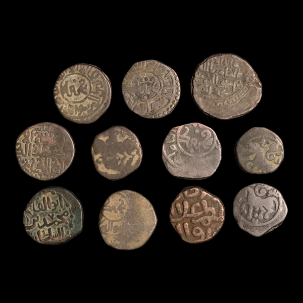 Bulk Lot of Indian and Islamic Billon Coins - c. 400 to 1400 CE - Indi ...