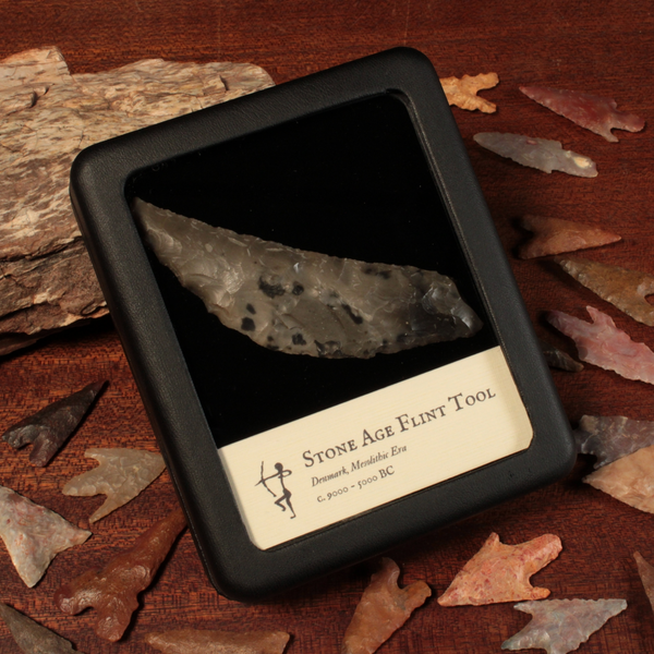 Danish Mesolithic Stone Tool, 3.5 inches (Knife or Dagger) - c. 9000 t ...